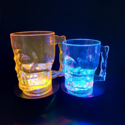 22oz led flashing skull mug - Party supplier of light up tumbler yard ...
